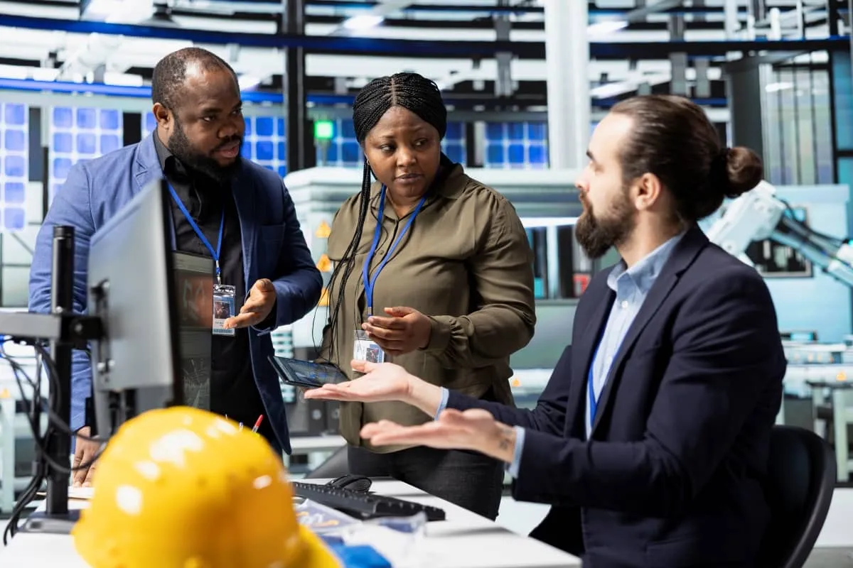 The Changing Role of Facility Managers: From Technical Experts to ...